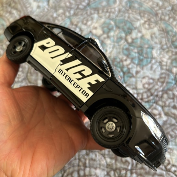 Welly | Toys | 24 Welly Ford Police Interceptor Black | Poshmark